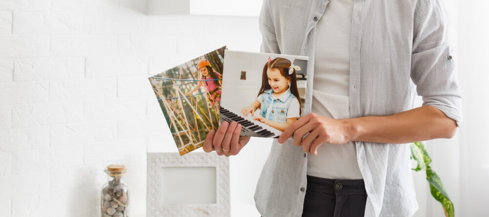 Small Pictures for Walls – Creative Ways to Bring Some Charm to Any ...