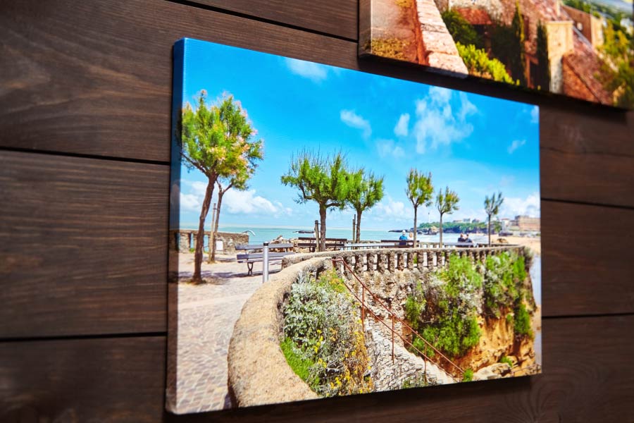 How to Hang a Canvas Print | My Picture UK